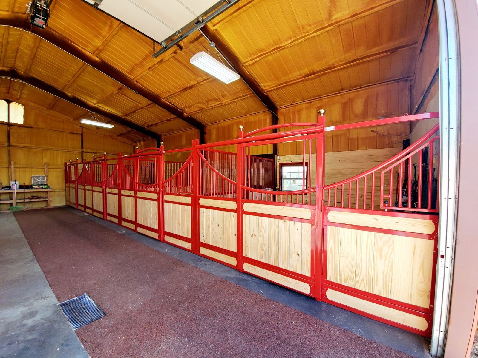 Sliding & Hinged Doors For Horse Stalls - Rockin J Equine