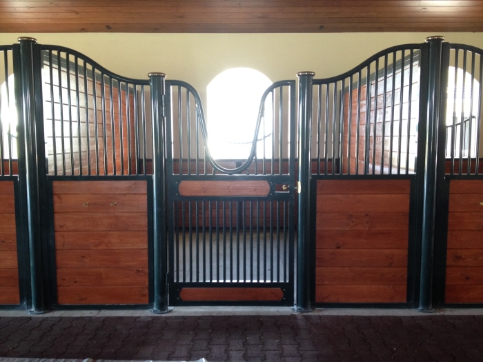 Horse Stable Stalls Customized For Barns - Rockin J Equine
