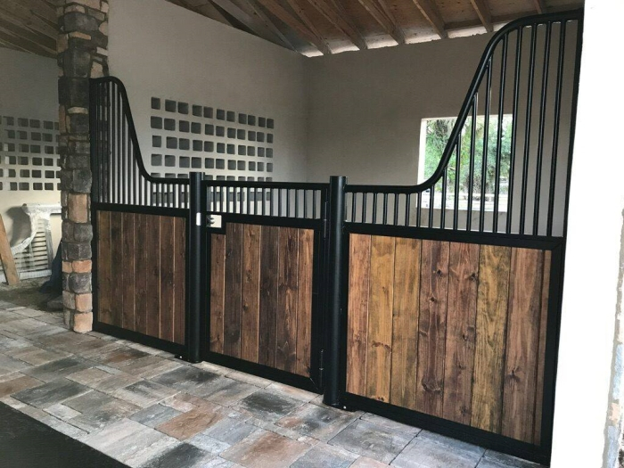 Horse Stable Stalls Customized For Barns - Rockin J Equine