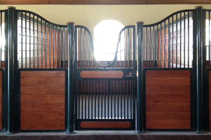 Dividing Walls For Horse Stalls - Rockin J Equine
